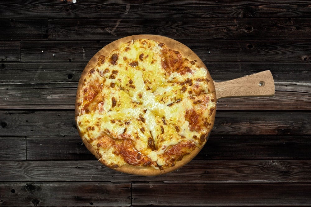 Cheese Pizza | Mar E Sol Cafe Bistro